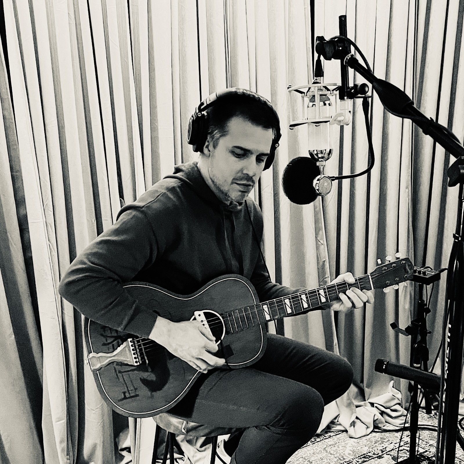 Boutonniere | WavMaker