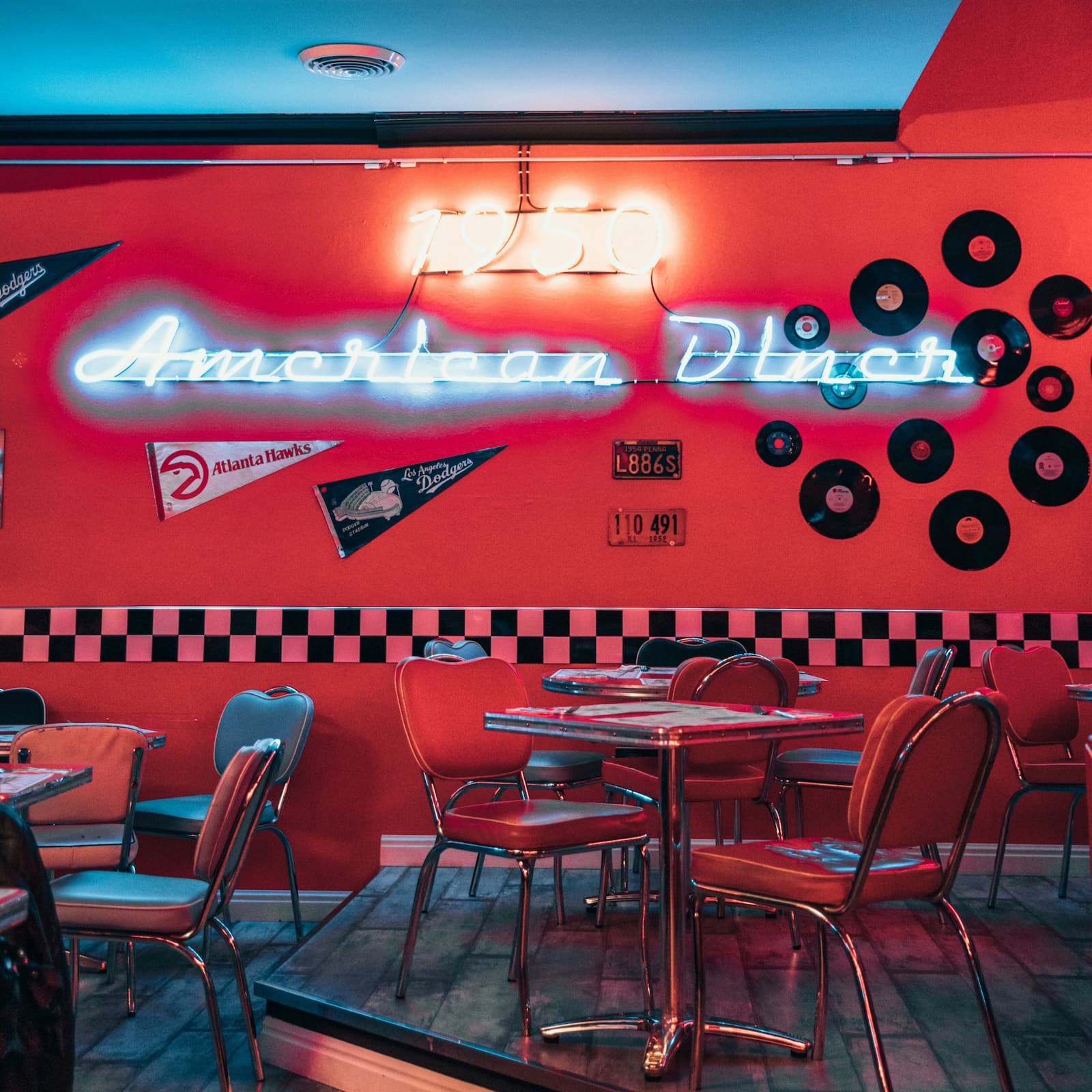 Neon Nostalgia | WavMaker
